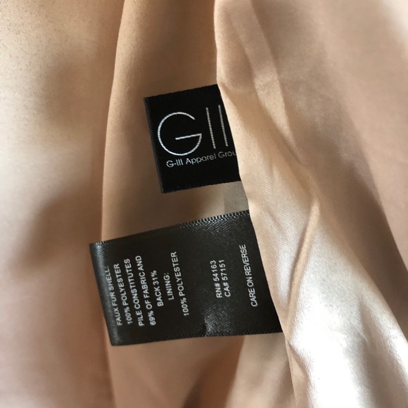 Kenneth Cole | Jackets & Coats | Kenneth Cole Fuzzy Fur Coat | Poshmark